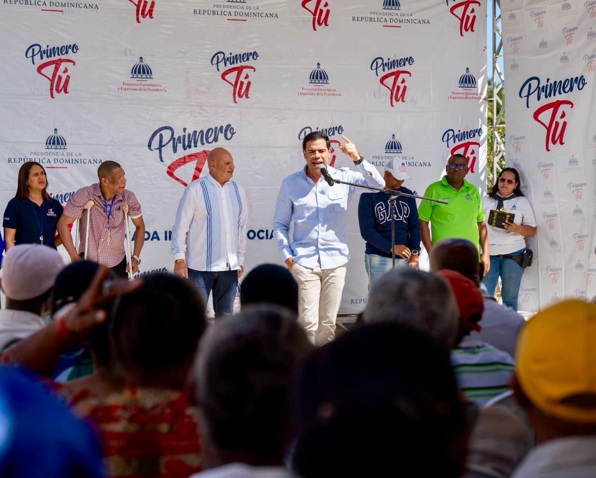 Roberto Ángel: “El Gobierno de Abinader proyecta un futuro más ...